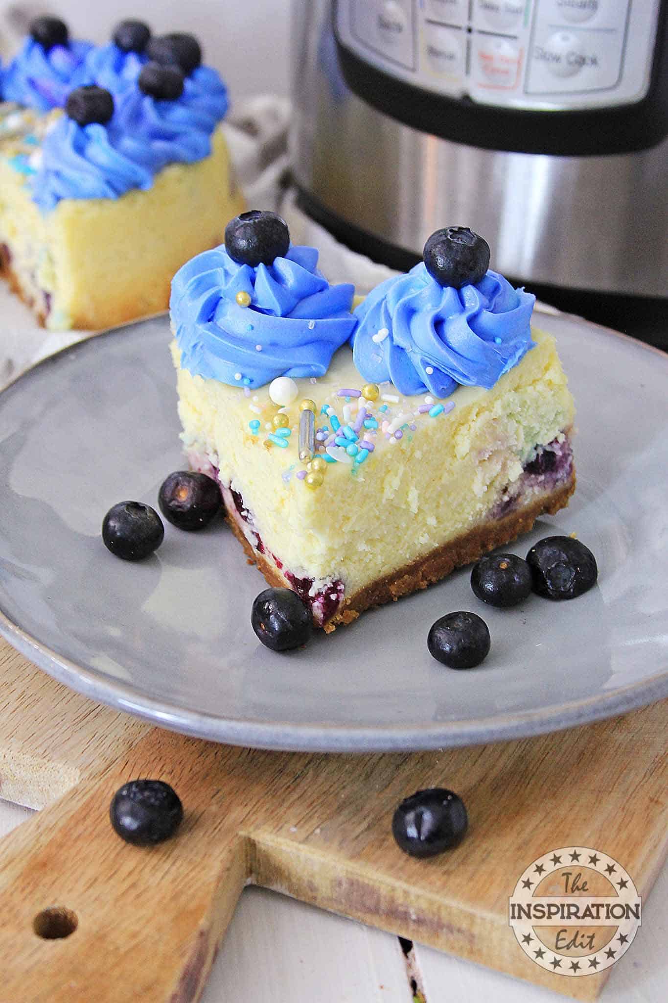 Instant Pot Blueberry Cheesecake - The Instant Pot Table